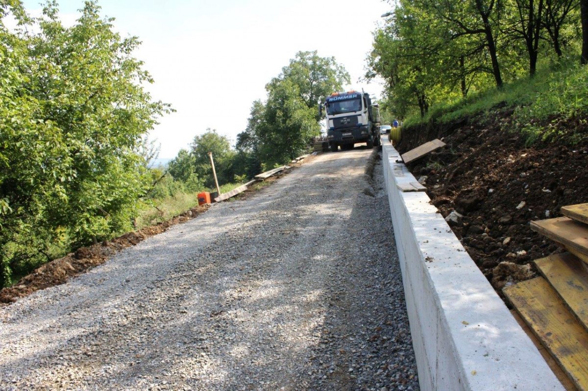 Četiri milijuna kuna bespovratnih sredstava za sanaciju klizišta ...