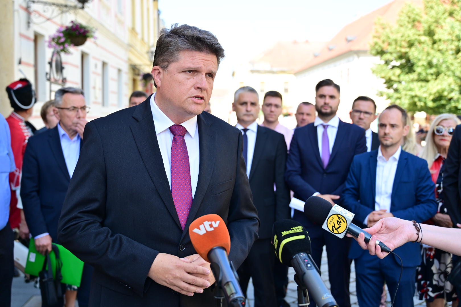 Miroslav Marković: “Dubravko Bilić podržao HDZ i postao još jedan u nizu žetončića Stričaka i ...