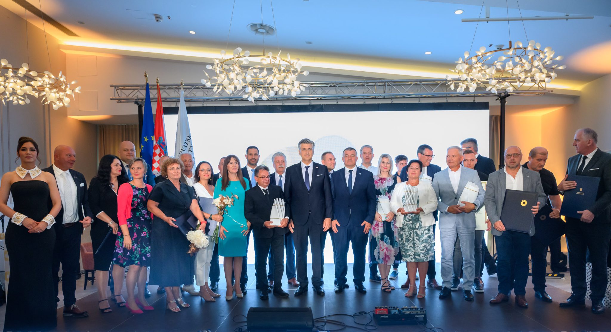 Plaketu „Zlatne ruke“ dobio Krunoslav Novak – Radio Megaton